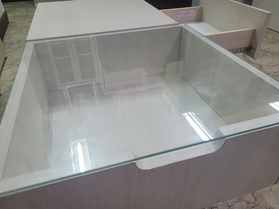 FS: GLASS TOP CENTER TABLE *removable glass top *mdf mat'l, Furniture ...