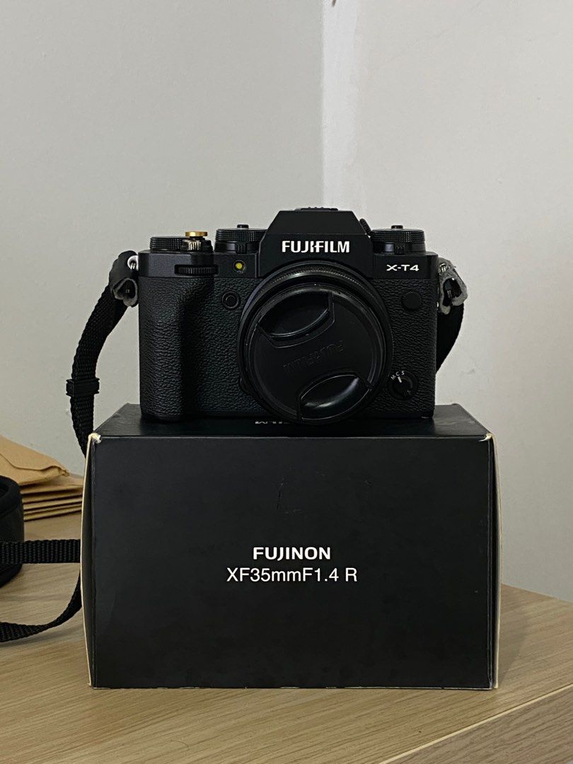 Fujifilm XT4 XT-4 Fujinon XF35mm F1.4R, Photography, Cameras on Carousell