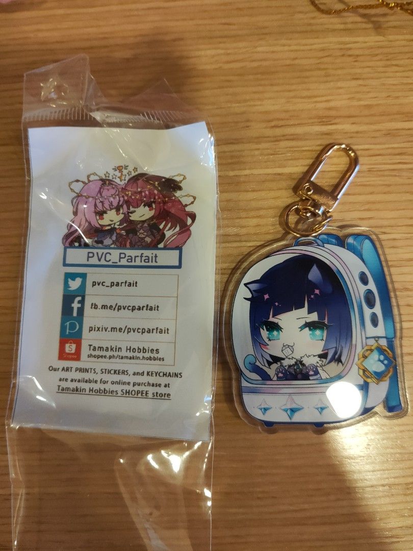 Genshin keychains from Singapore artists (Yelan, Yoimiya, Keqing ...