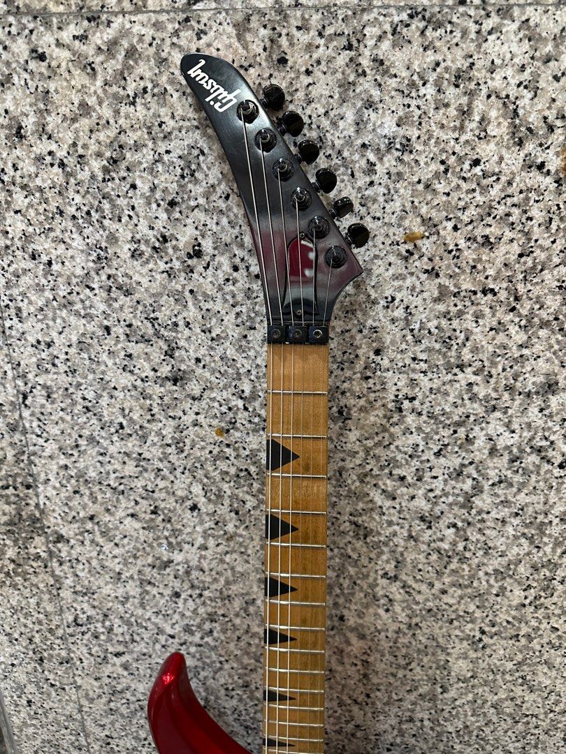 Gibson M3 (MIII) 2013 Vibrant Red, Hobbies & Toys, Music & Media ...