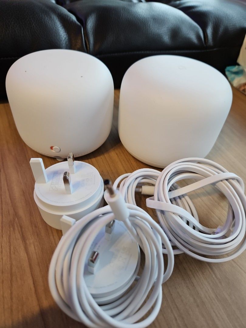 Google Nest WiFi Mesh WiFi Router 2 Piece Pack - 1 Router and 1 Point ...