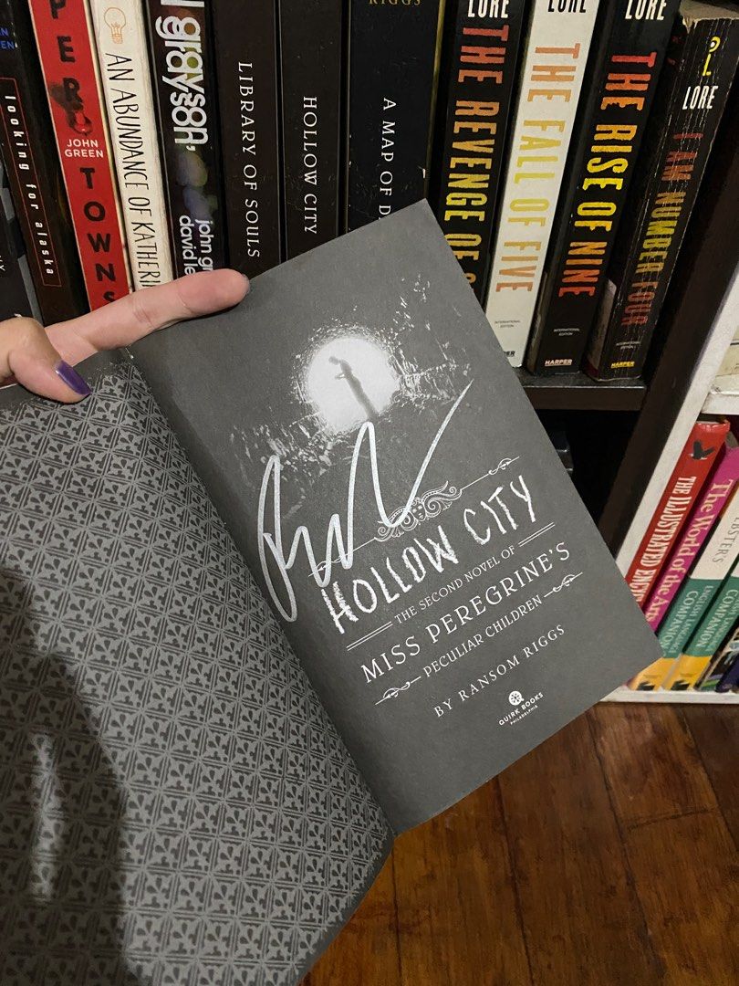 Hollow City by Ransom Riggs, Hobbies & Toys, Books & Magazines, Fiction ...