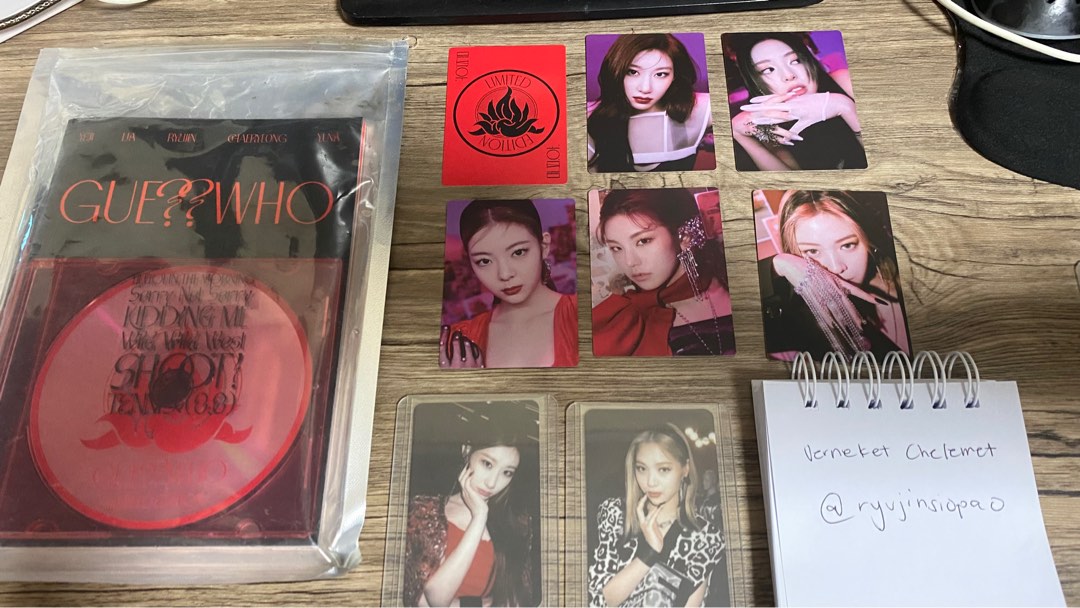 Itzy Guess Who Limited Edition, Hobbies & Toys, Memorabilia ...