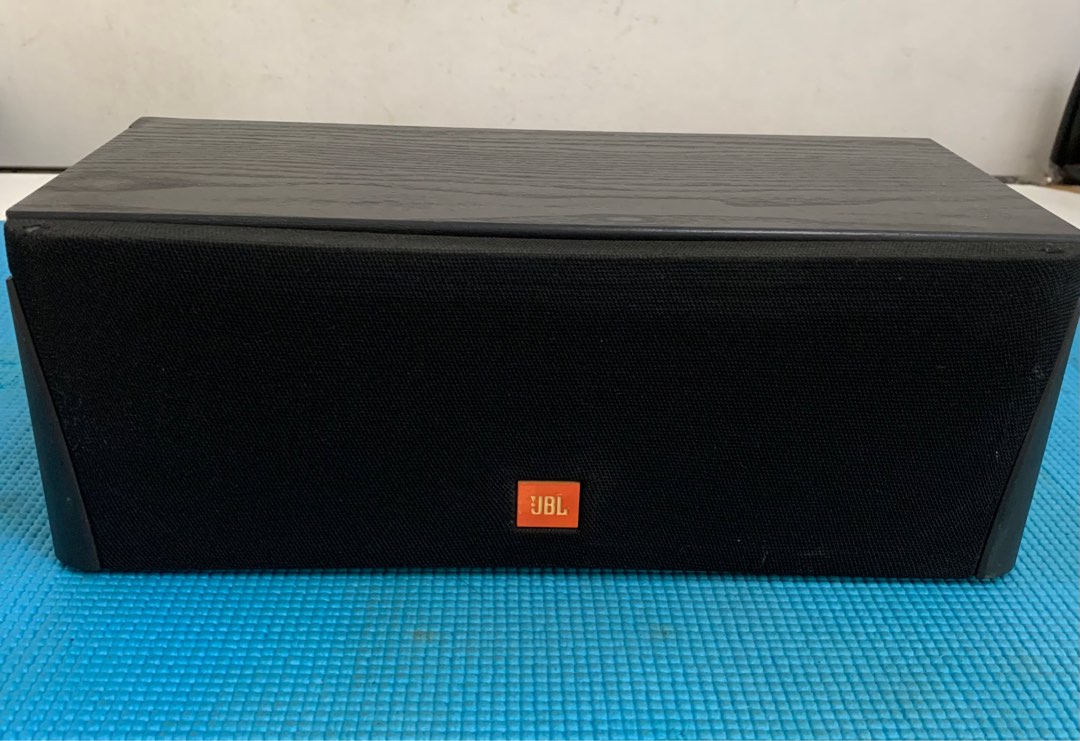 JBL speaker, Audio, Soundbars, Speakers & Amplifiers on Carousell