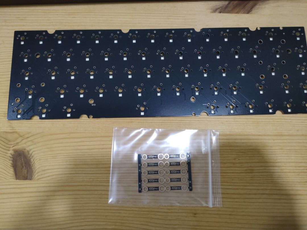 KBDFans tofu65 solder PCB, Computers & Tech, Parts & Accessories ...