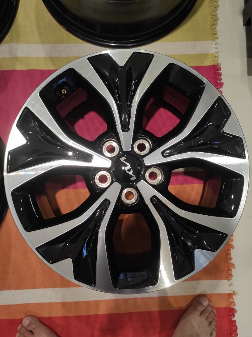 Kia 18 inch, Car Accessories, Tyres & Rims on Carousell