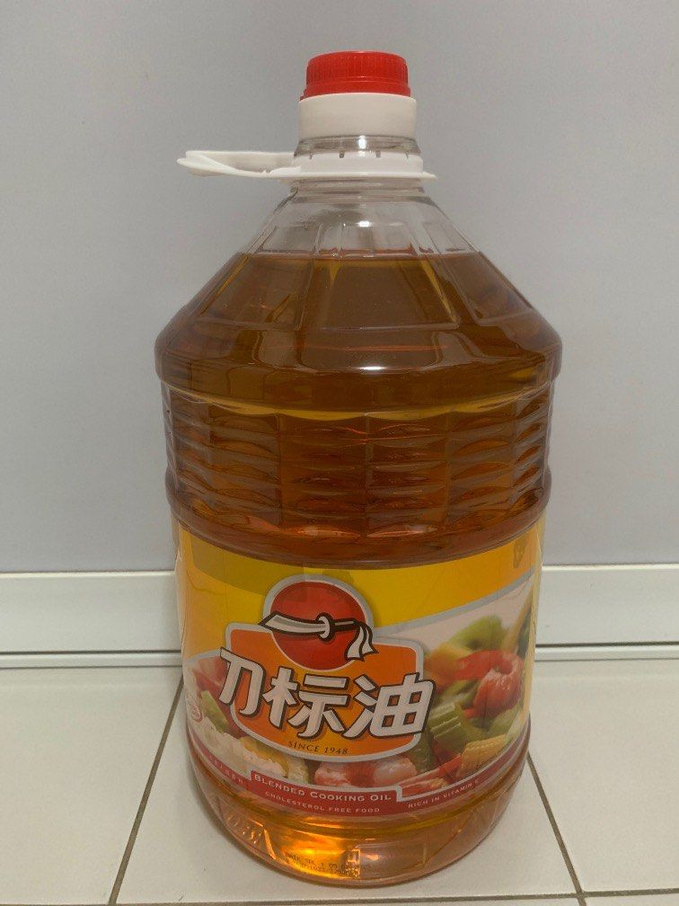 Knife cooking oil 5 kg, Food & Drinks, Other Food & Drinks on Carousell