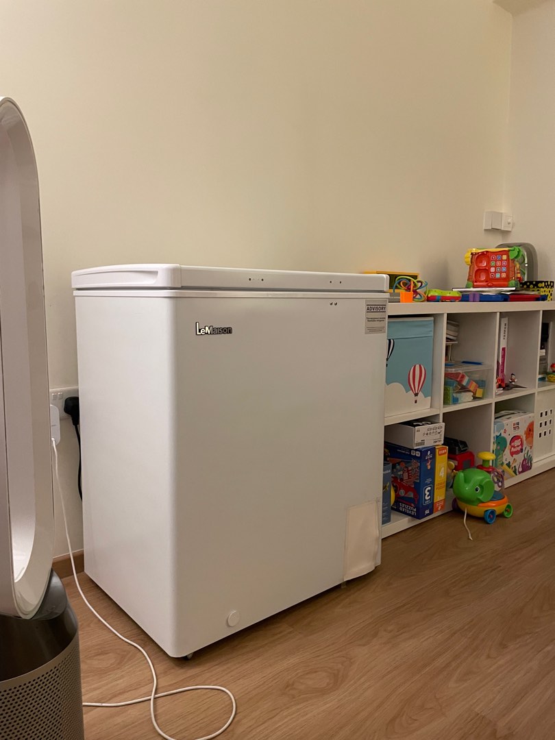 LeMaison Chest Freezer (150L), TV & Home Appliances, Kitchen Appliances ...