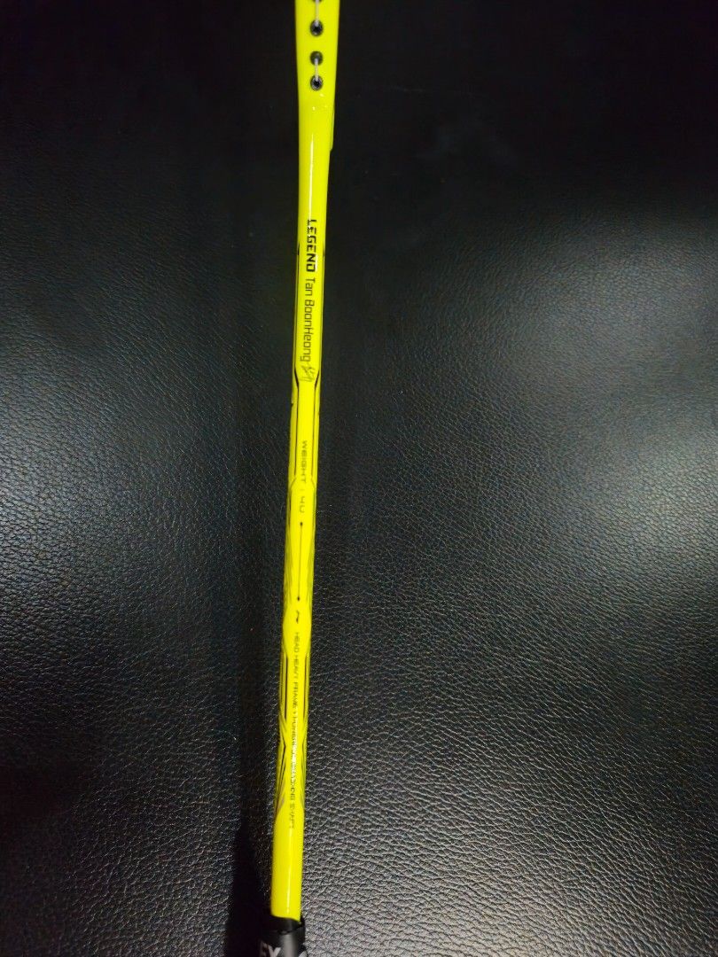 Lining TBH Legend 4u head heavy racket racquet, Sports Equipment ...