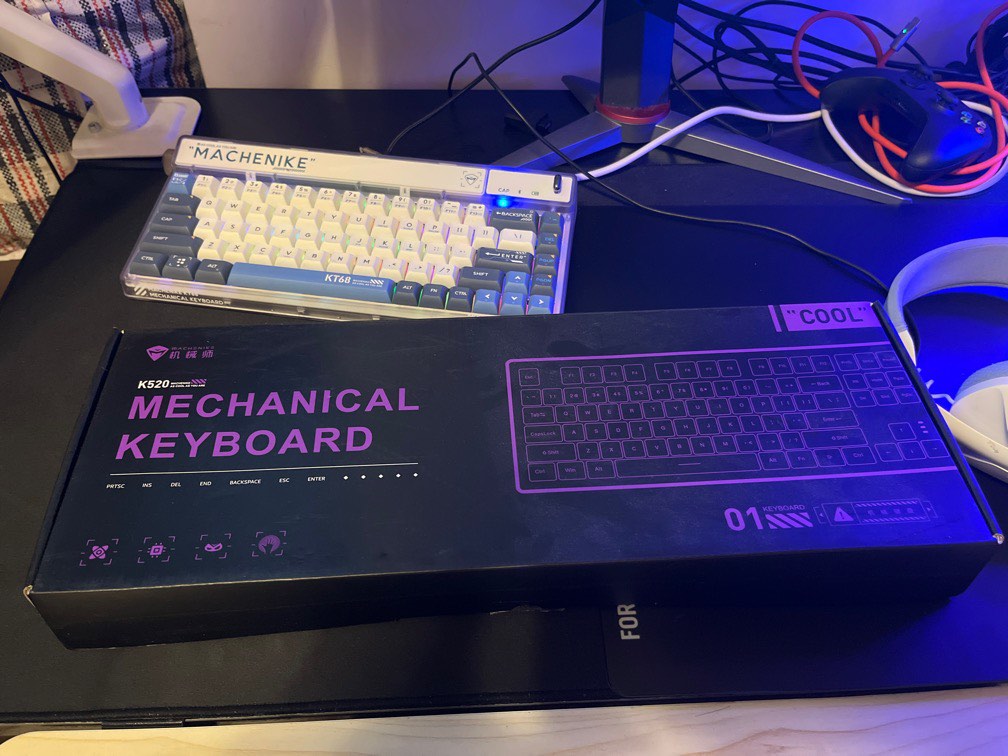 屯門交收50 Mechanical keyboard K520 紅軸, 電腦＆科技, 電腦周邊及配件, 電腦鍵盤及相關產品 - Carousell