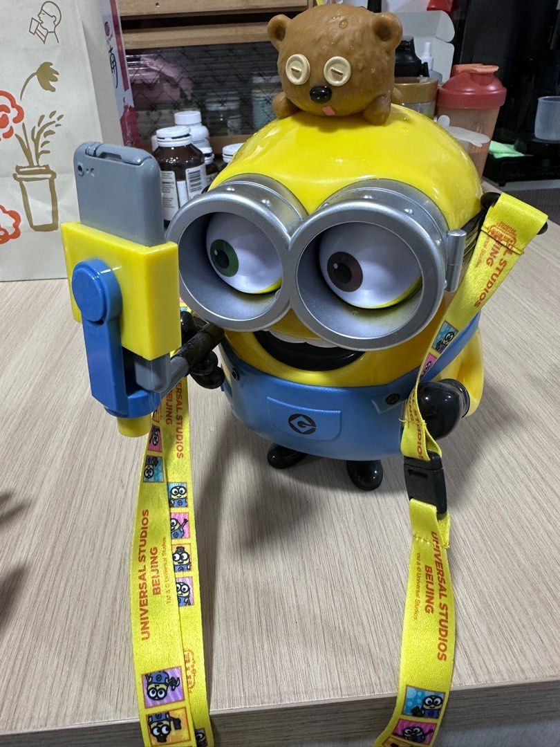 Minion Bob Popcorn Bag, Hobbies & Toys, Toys & Games on Carousell