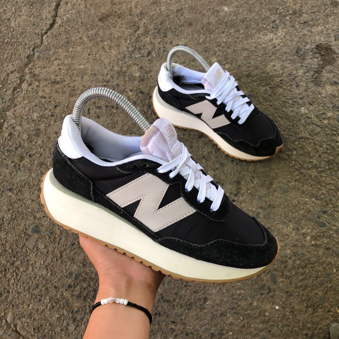 New Balance 237, Women's Fashion, Footwear, Sneakers on Carousell