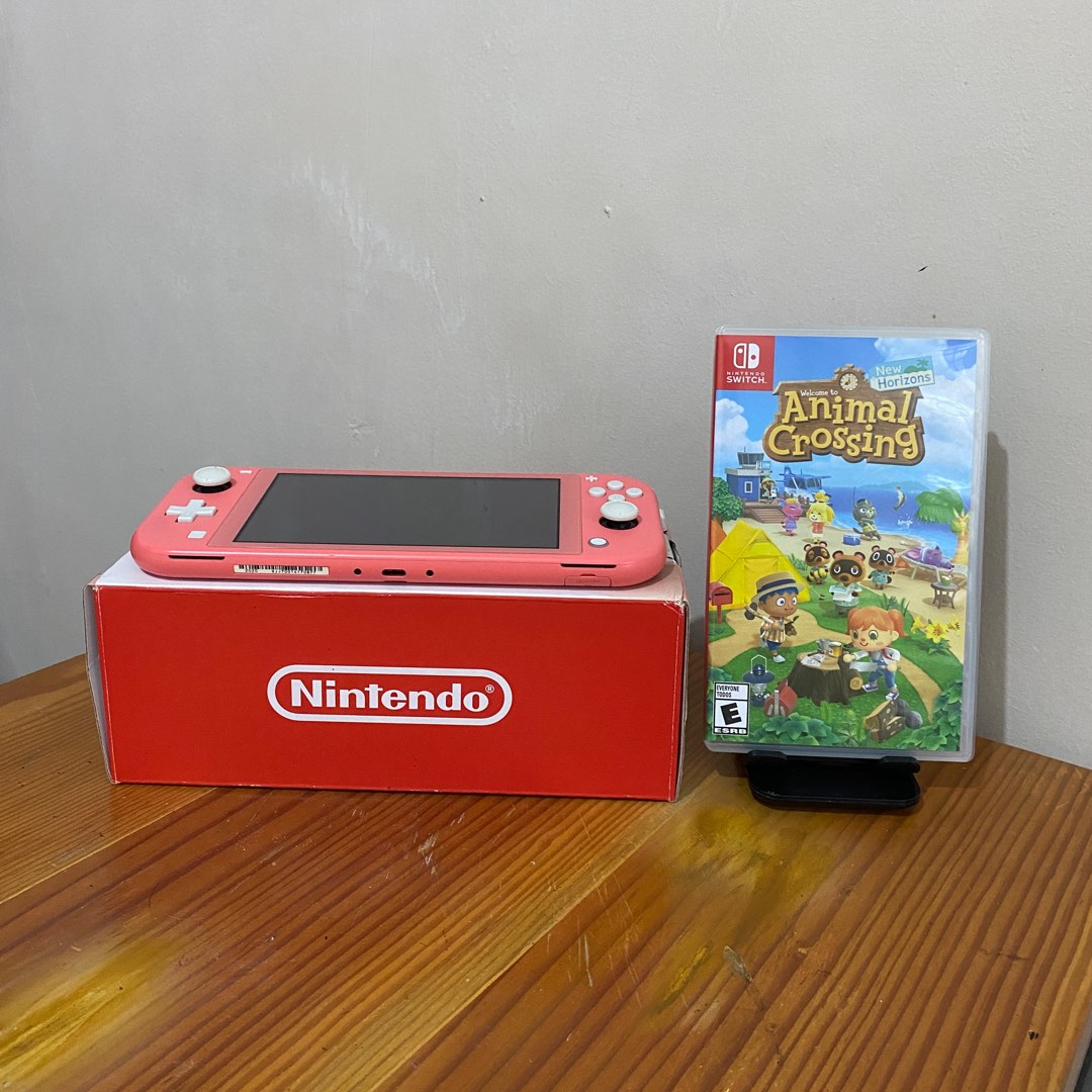 Nintendo Switch Lite, Video Gaming, Video Game Consoles, Nintendo on ...