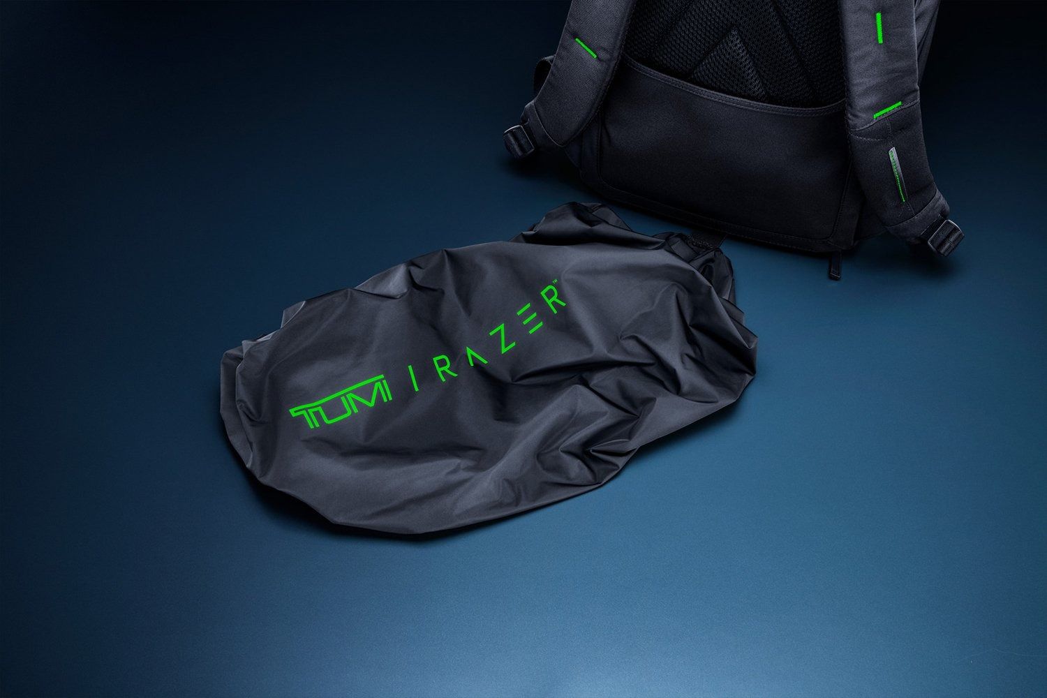 【ONLY 1 Set】BRAND NEW TUMI | RAZER COLLECTION – FINCH BACKPACK - FOR 15 ...
