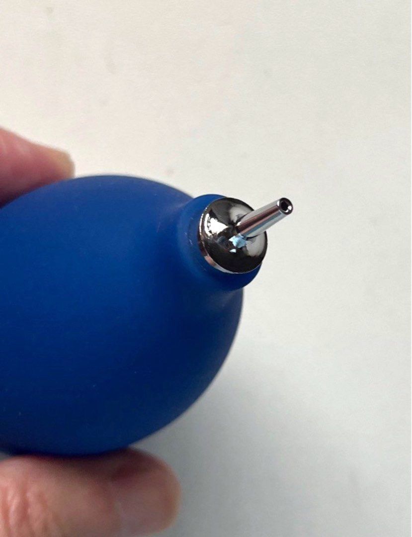 Phonak Air Blower Puffer (new), Health & Nutrition, Assistive ...