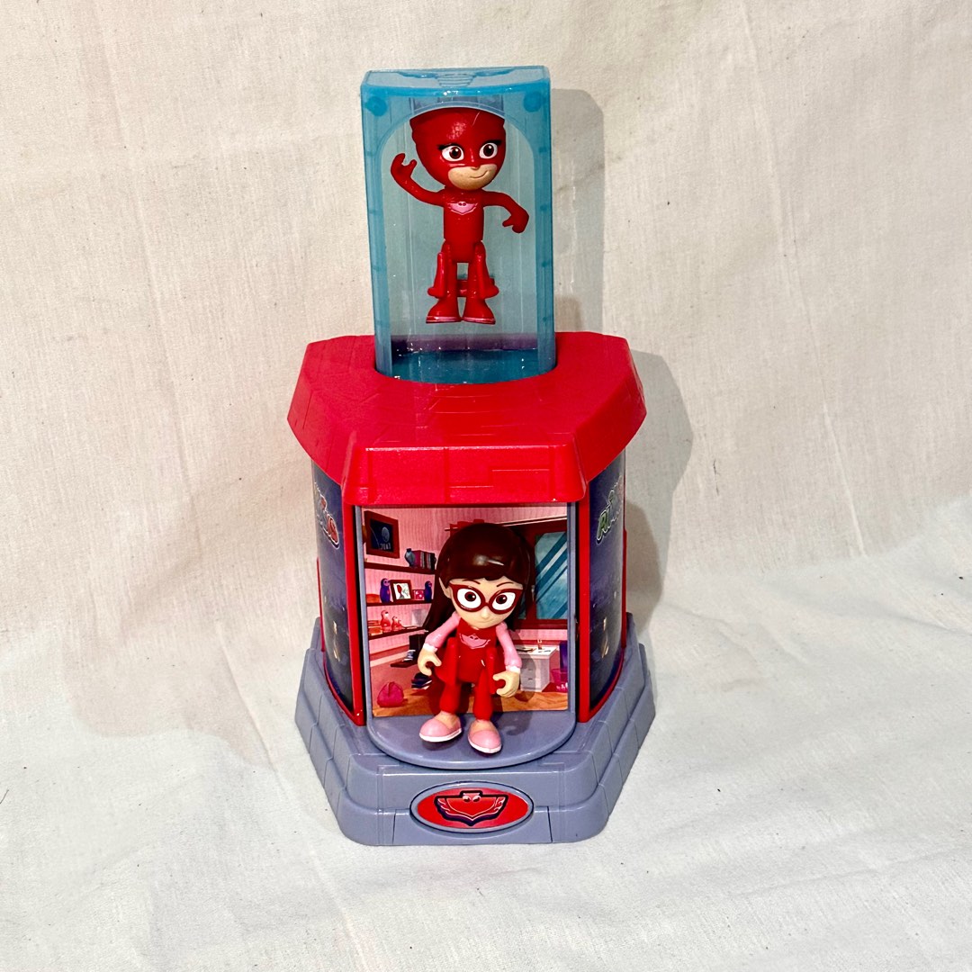 PJ Mask Changing Room, Toys & Collectibles, Mainan di Carousell