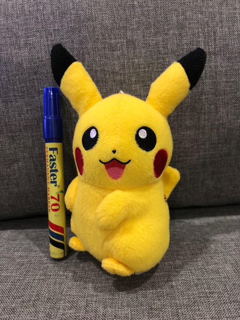 Pokemon Pikachu Head turn left mini plush, Hobbies & Toys, Toys & Games ...