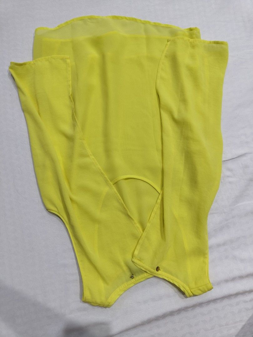 Pre Loved Sleeveless Tops Womens Fashion Tops Sleeveless On Carousell