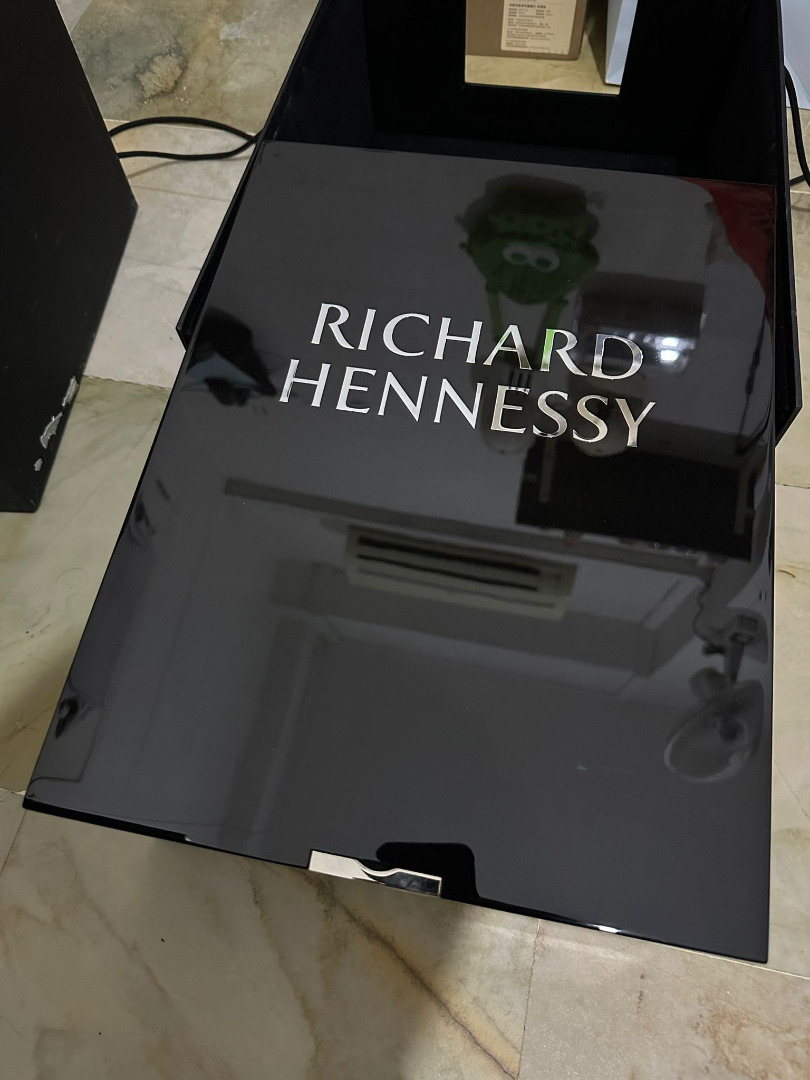 Richard Hennessy, Food & Drinks, Alcoholic Beverages on Carousell