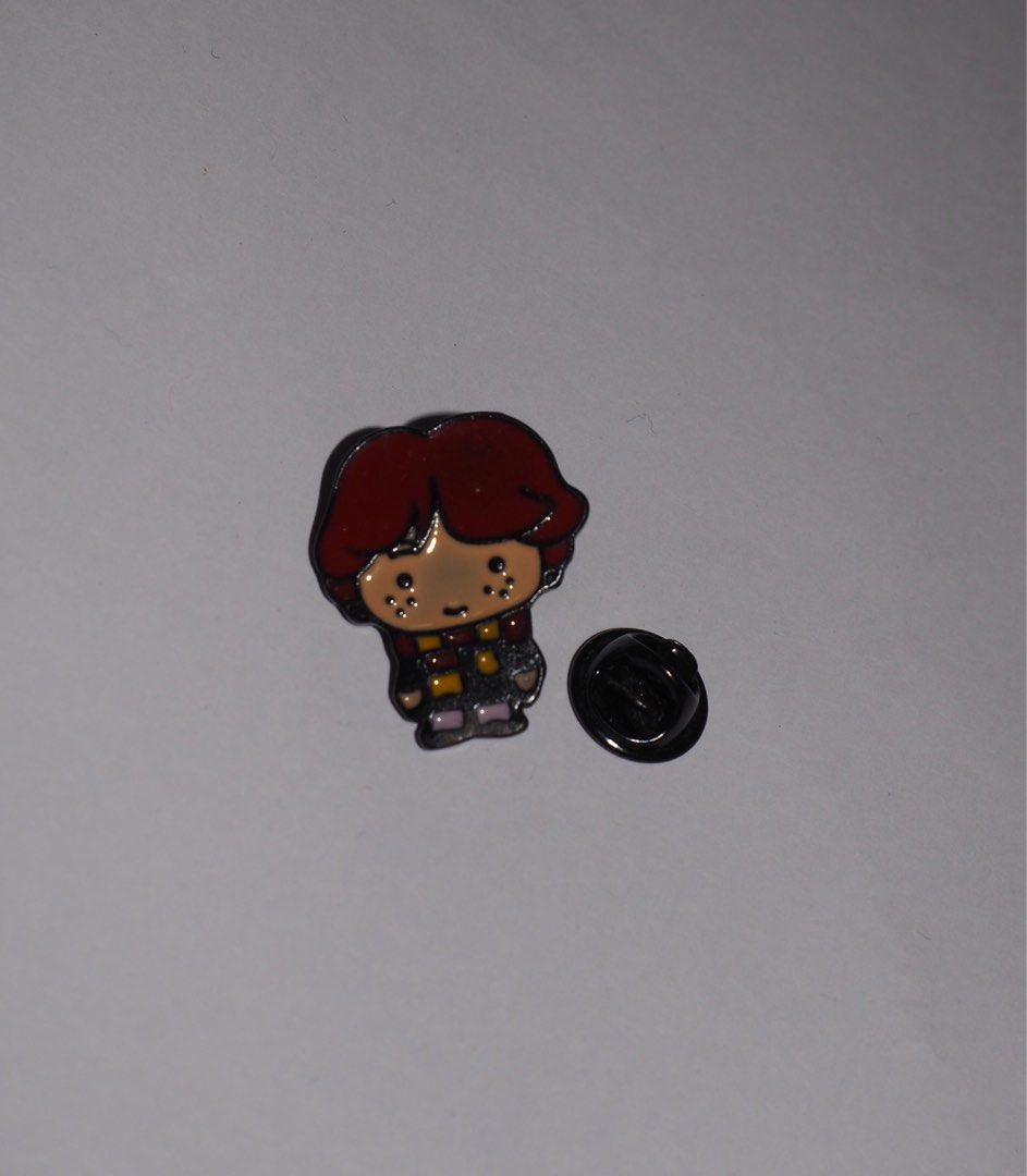Ron Weasley Chibi Enamel Pin, Hobbies & Toys, Memorabilia ...
