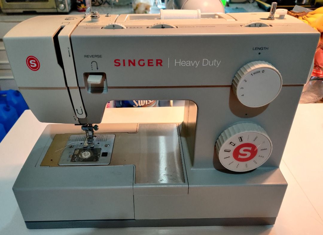 Singer Heavy Duty 4411 Sewing Machine, TV & Home Appliances, Other Home ...