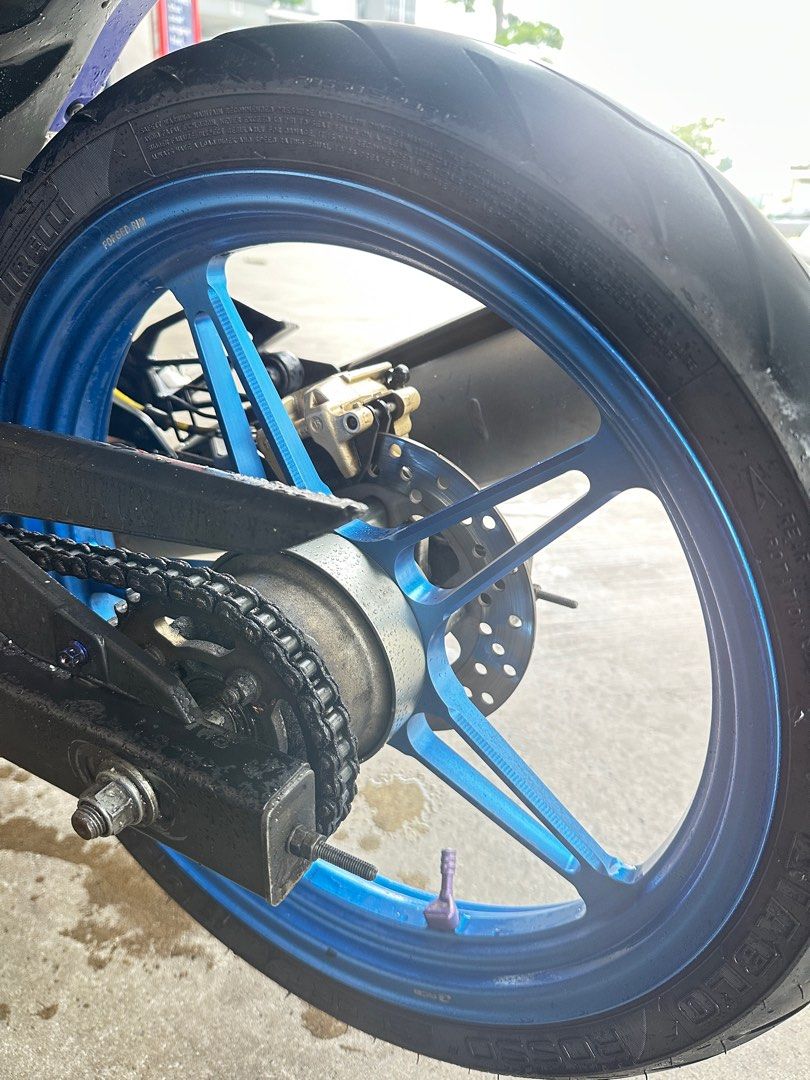 Sniper rim FG 510, Motorcycles, Motorcycle Accessories on Carousell