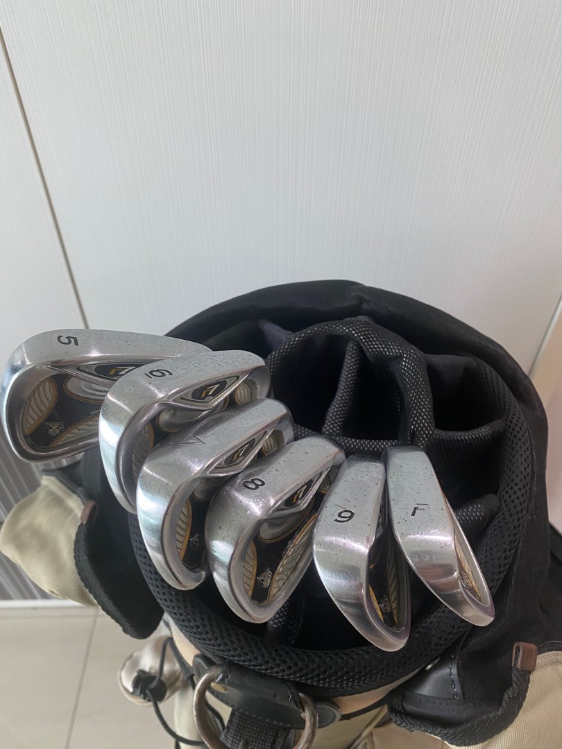 Taylormade R7 Golf Iron Set 5-P, Sports Equipment, Sports & Games, Golf ...