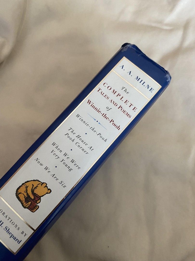 The Complete tales & poems of Winnie the Pooh by A.A. Milne (70th ...