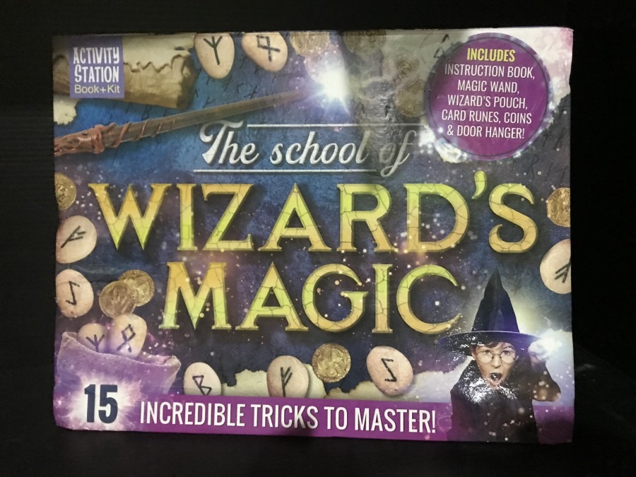 The School Of Wizard Magic Box Set, Toys & Collectibles, Lainnya di ...