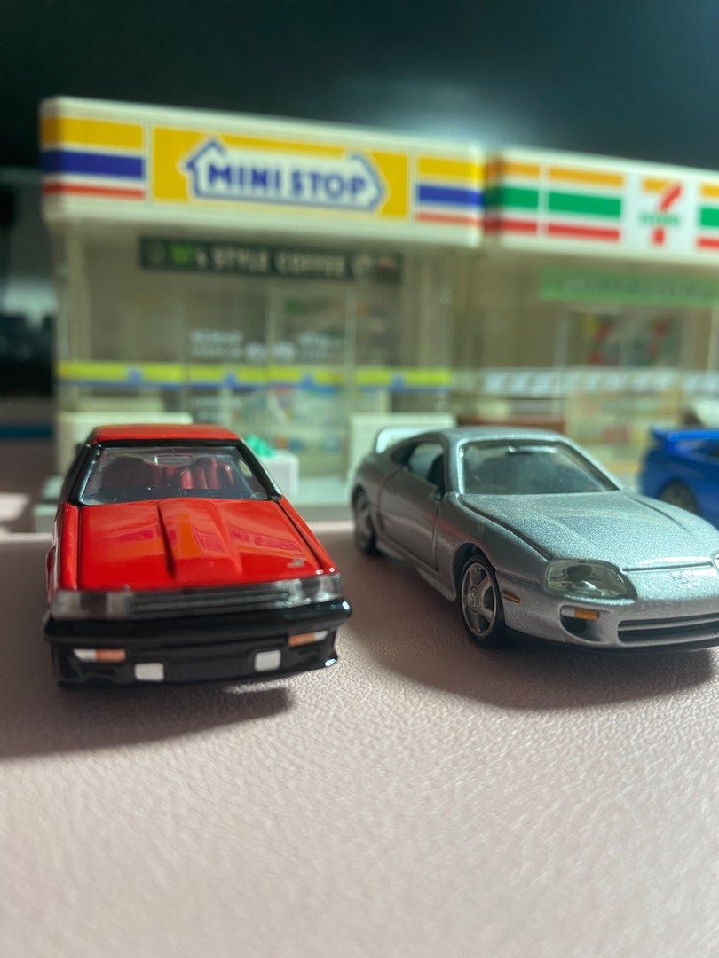 Tomica mini stop diorama, Hobbies & Toys, Toys & Games on Carousell