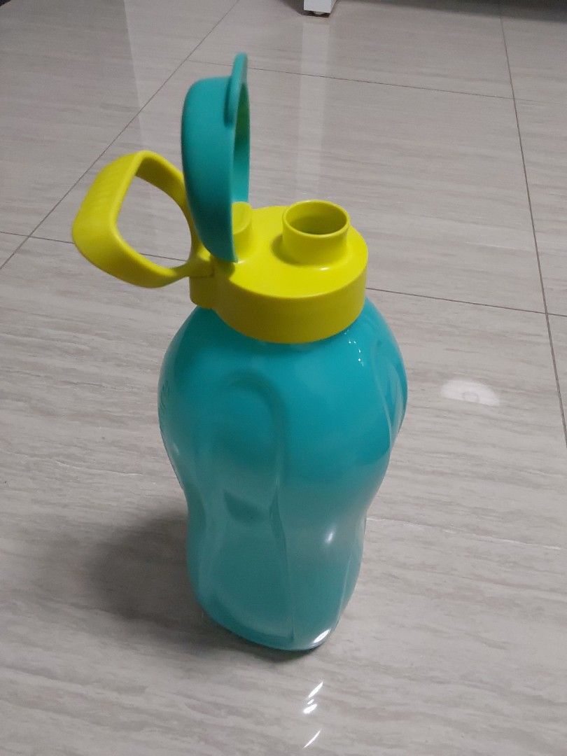 Tupperware Giant Bottle, Furniture & Home Living, Kitchenware ...
