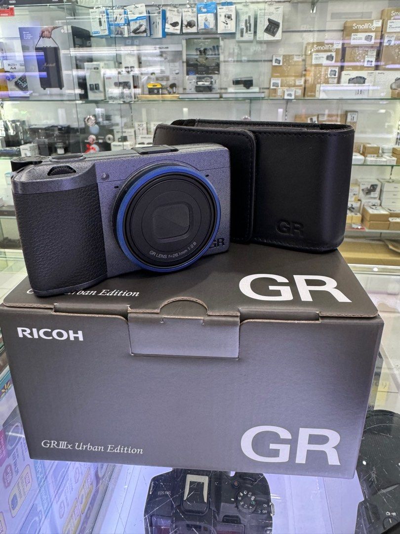 (USED) RICOH GR IIIX URBAN EDITION, Photography, Cameras on Carousell
