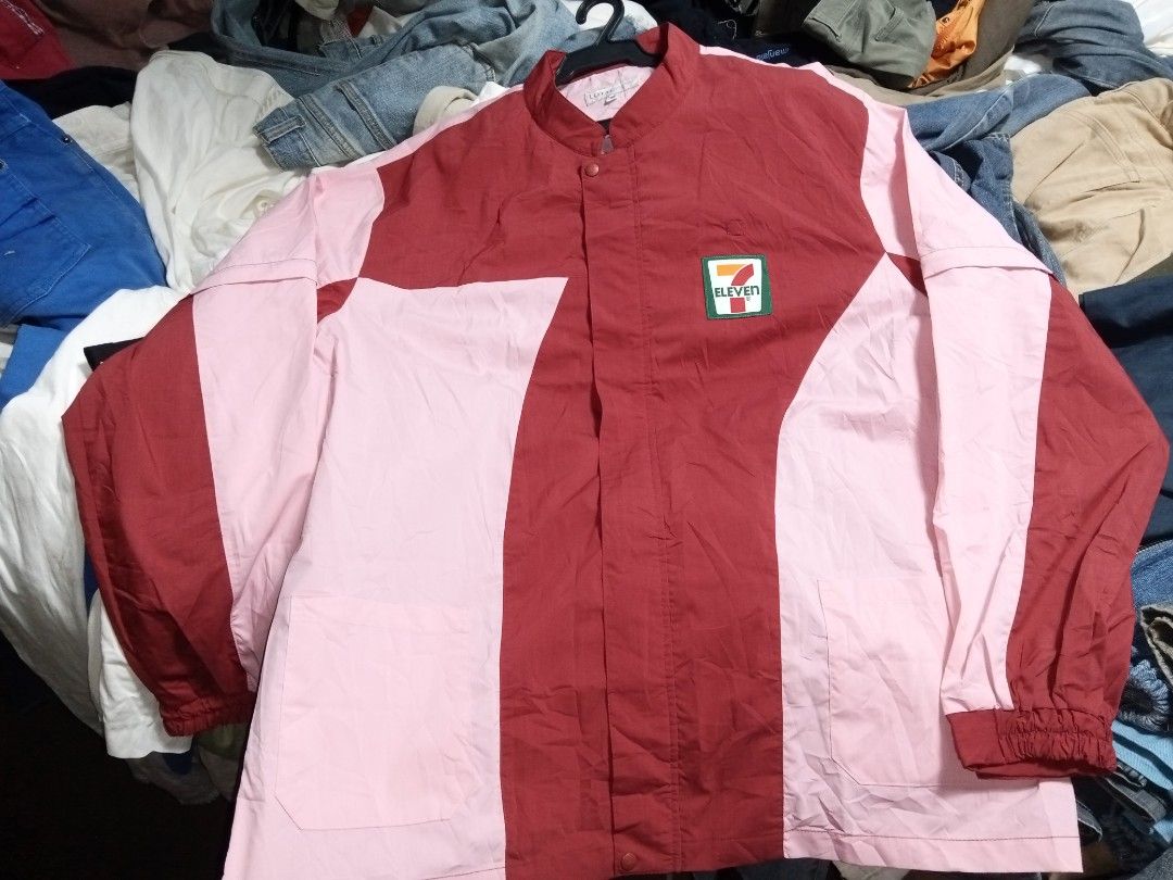 Vintage 7/11 jacket, Men's Fashion, Coats, Jackets and Outerwear on ...