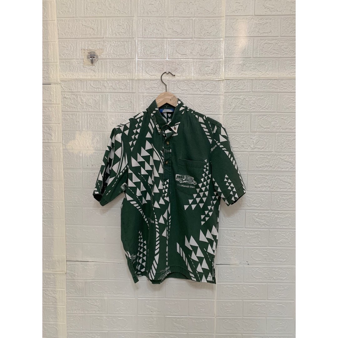 Vintage Island Traditions Hawaii Aloha Shirt (Green), Men's Fashion ...