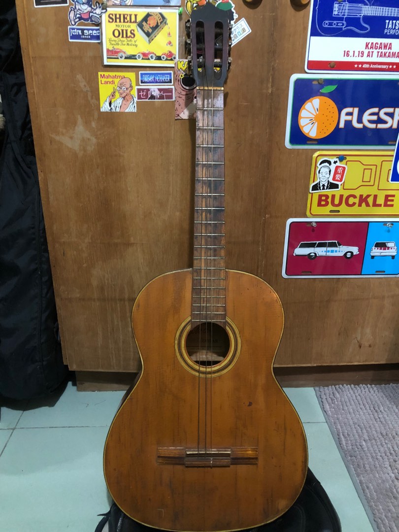 Vintage Tokai GUT classical guitar, Hobbies & Toys, Music & Media ...