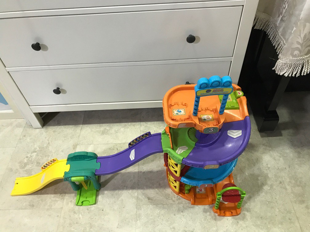 Vtech spiral tower, Hobbies & Toys, Toys & Games on Carousell