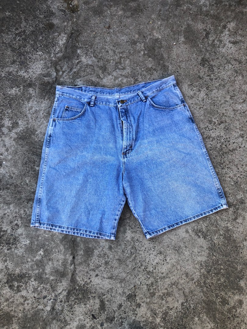 Wrangler Light Washed Jorts, Men's Fashion, Bottoms, Shorts on Carousell