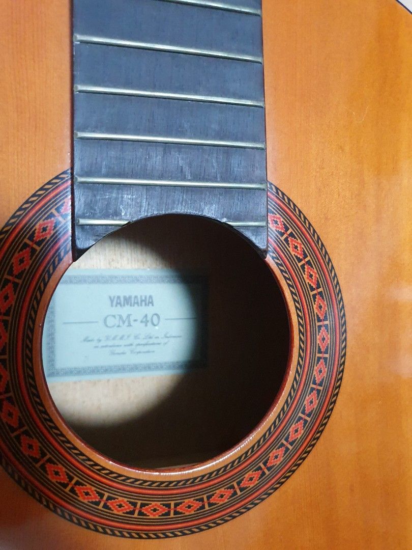 Yamaha CM-40 Classical Guitar, Hobbies & Toys, Music & Media, Musical ...