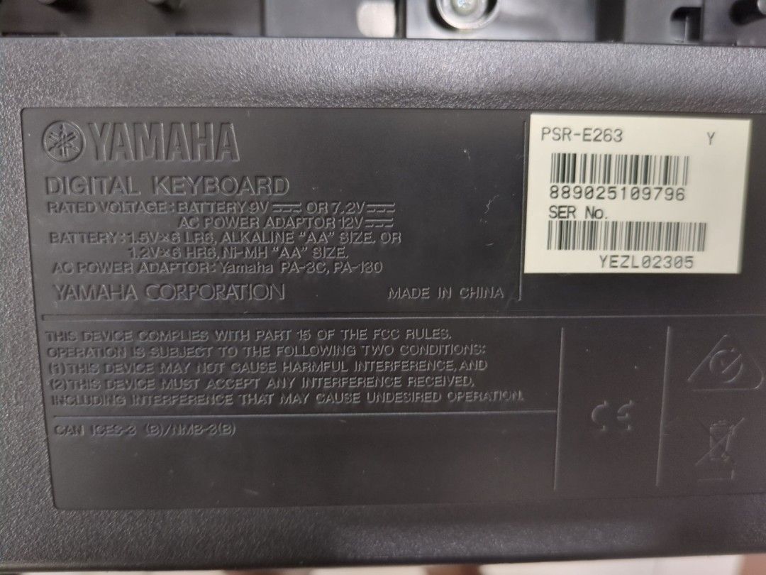 Yamaha Keyboard PSR-E263, Hobbies & Toys, Music & Media, Musical ...