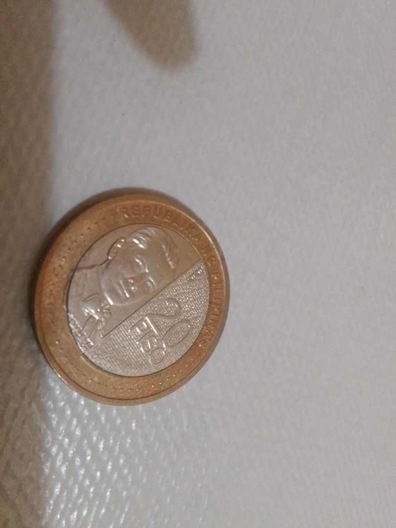 20 pesos error coins, Hobbies & Toys, Memorabilia & Collectibles ...