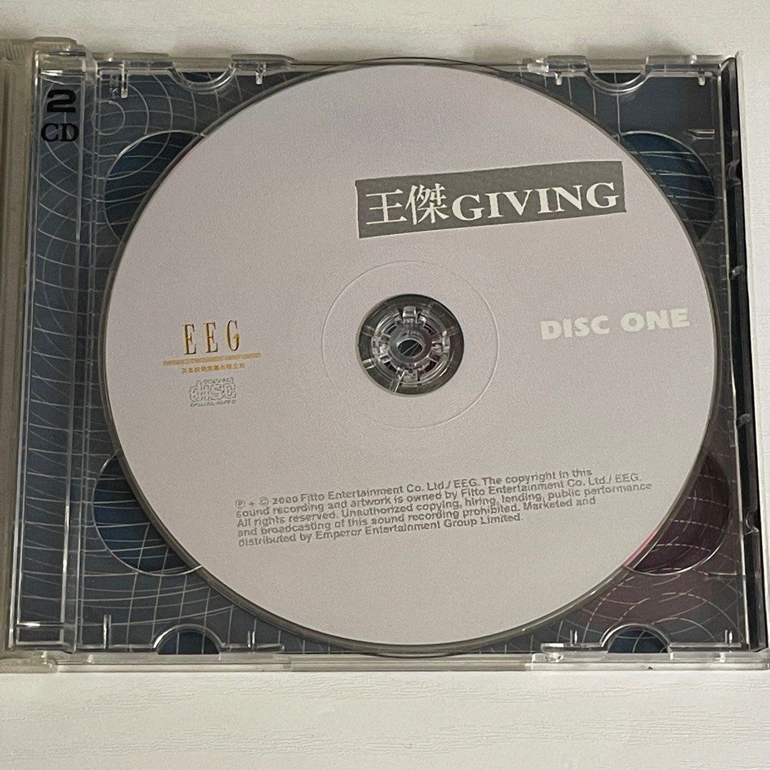 王傑 - GIVING (2 CD), 興趣及遊戲, 音樂、樂器 & 配件, 音樂與媒體 - CD 及 DVD - Carousell