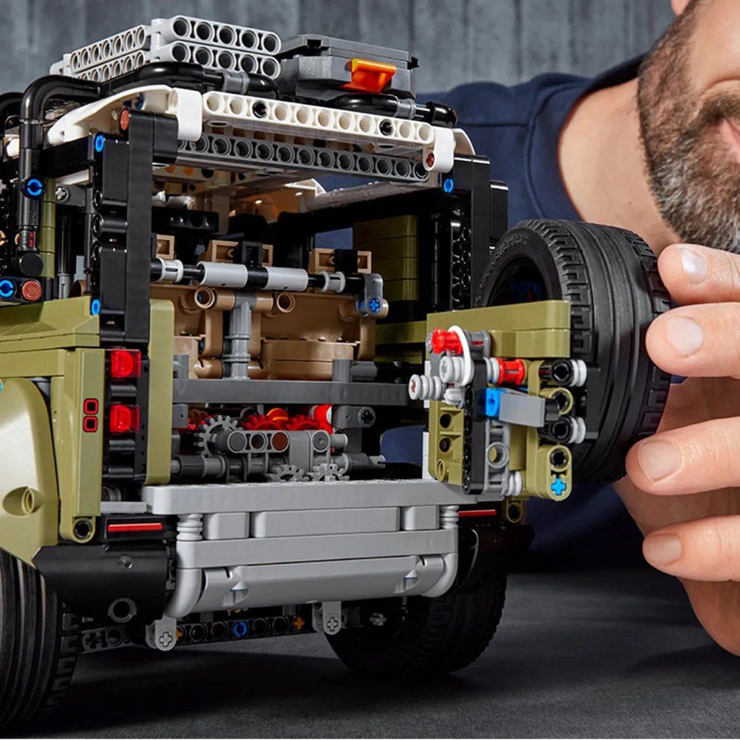 全新現貨 lego 42110 LAND ROVER DEFENDER, 興趣及遊戲, 玩具 & 遊戲類 - Carousell