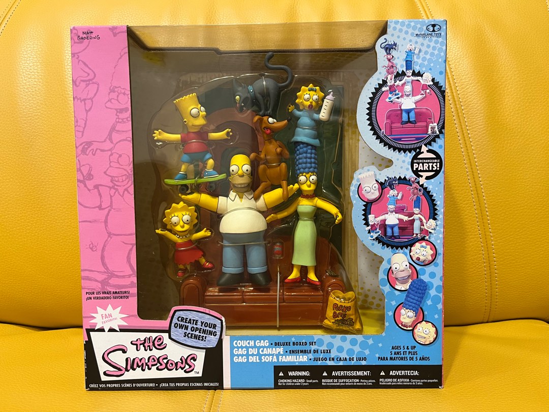 阿森一族 McFarlane Toys - The Simpsons Box Set Family Couch Gag, 興趣及遊戲, 玩具 ...