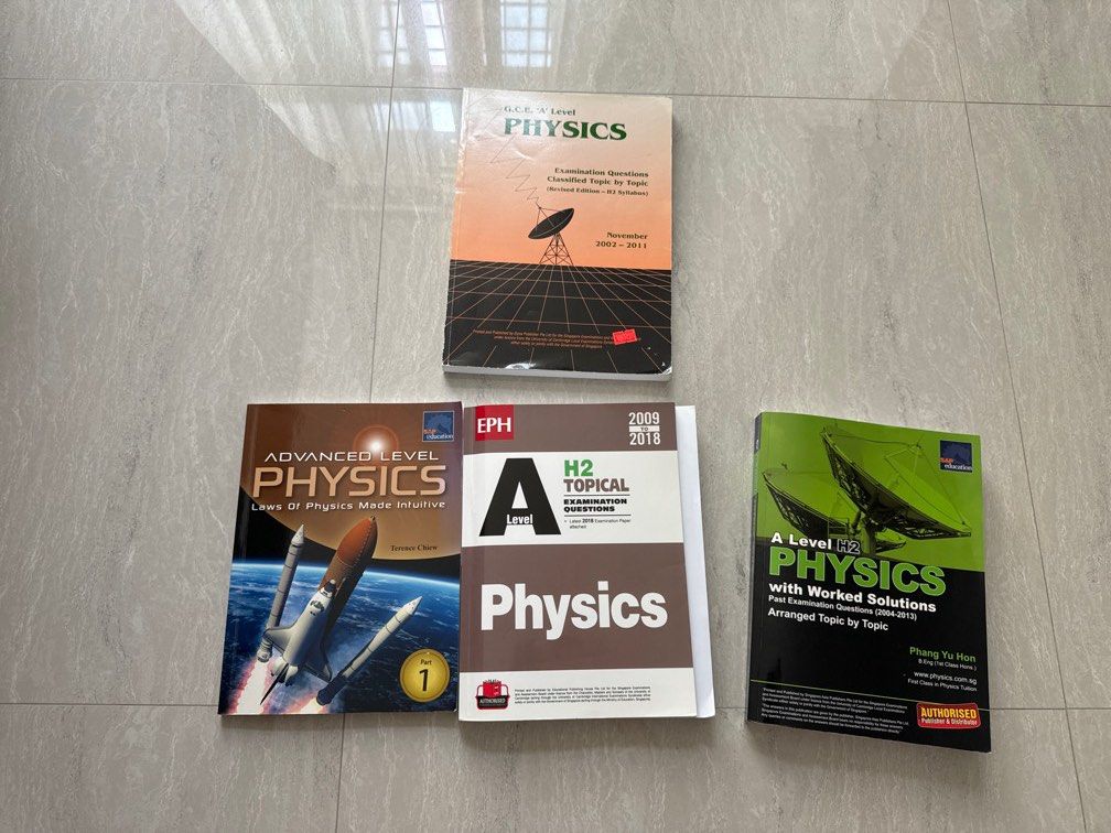 A level physics textbook and PYP, Hobbies & Toys, Books & Magazines ...