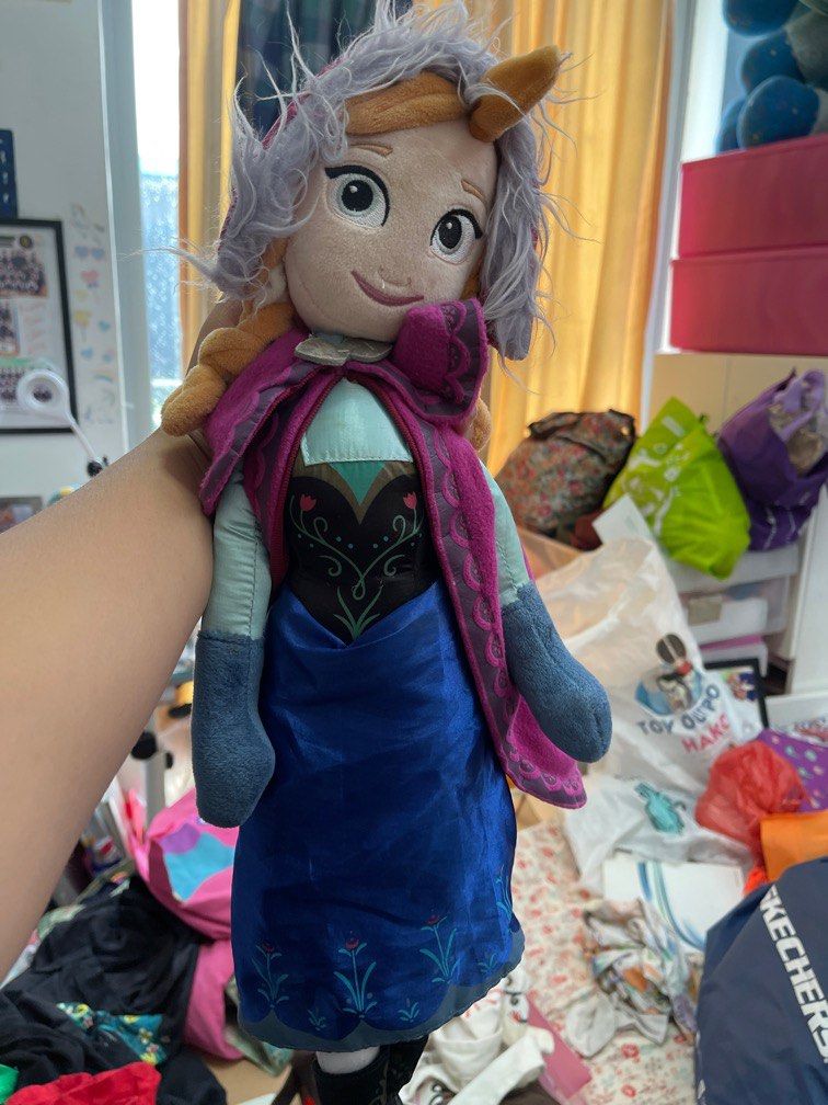 Anna frozen, Hobbies & Toys, Toys & Games on Carousell