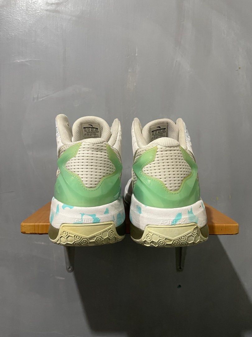 ANTA Men KT Fire Klay, Men's Fashion, Footwear, Sneakers on Carousell