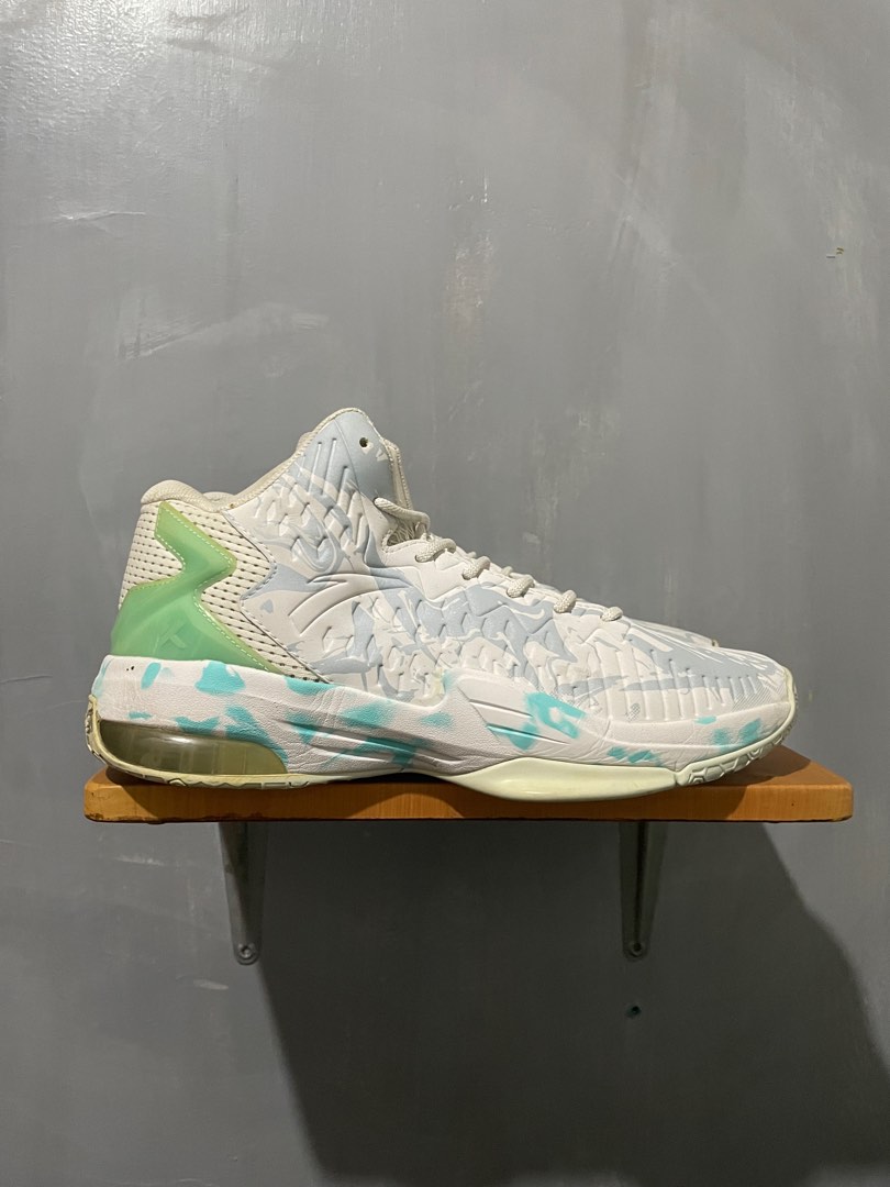 ANTA Men KT Fire Klay, Men's Fashion, Footwear, Sneakers on Carousell