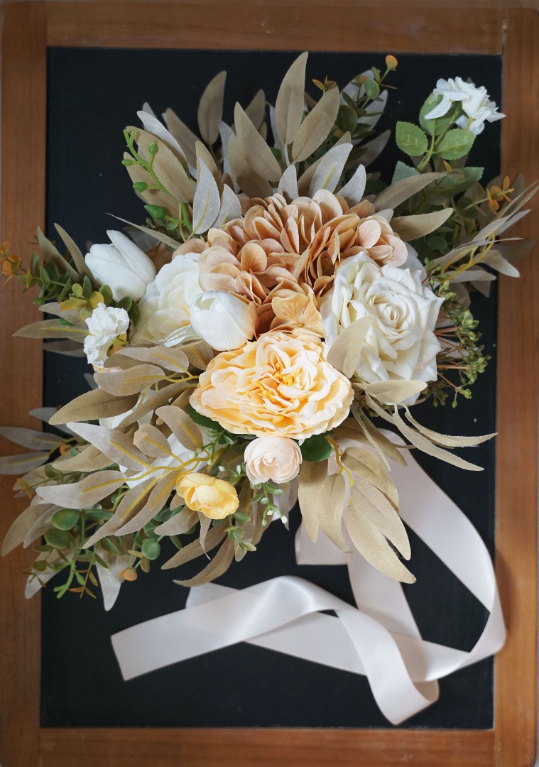 Artificial rustic roses bridal bouquet, Hobbies & Toys, Stationery & Craft, Flowers & Bouquets ...