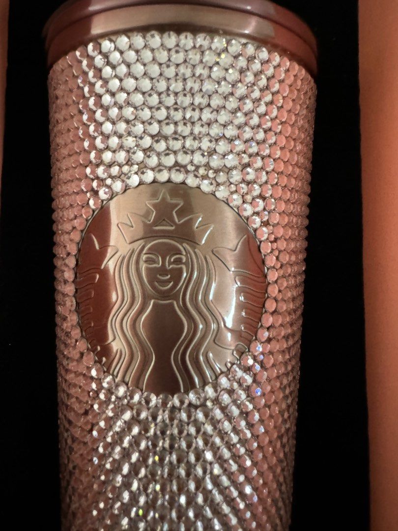 Blackpink Starbucks Lisa Pick, Hobbies & Toys, Memorabilia ...