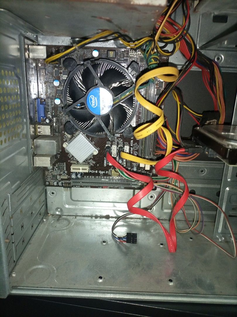 Core i3 system unit, Computers & Tech, Desktops on Carousell